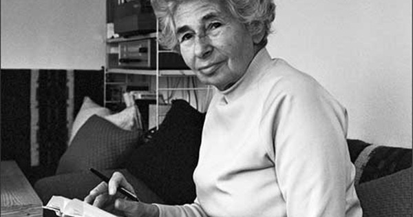 Ursula Kuczynski, nữ điệp viên trao bí mật bom nguyên tử cho Liên Xô ...